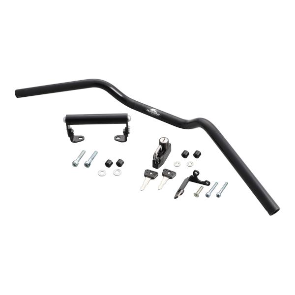 ショートハンドルは、純正ハンドル（幅：約750mm）に対し、幅約50mm縮小、プルバックも変更することで、より上半身が起き上がり視界が広がった乗車姿勢で通勤やツーリングに最適。【セット内容】○ショートハンドル（ハリケーン製コンチ2型）・スチ...