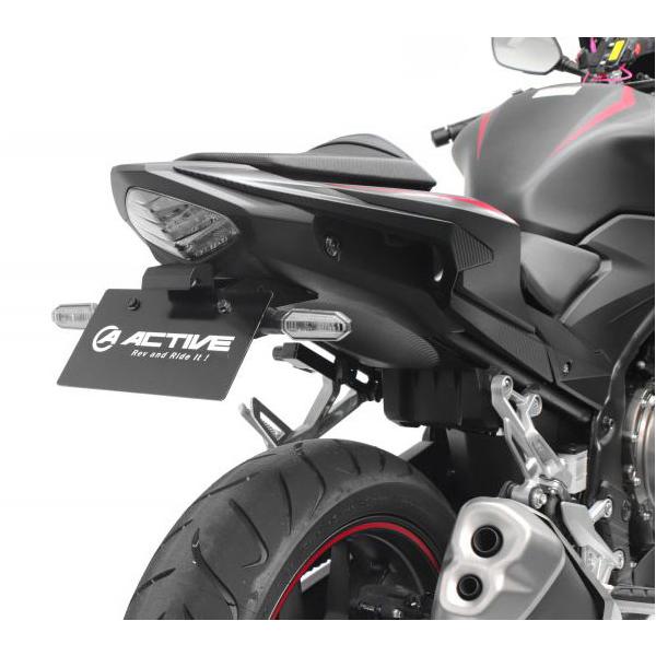 カスタム パーツ フェンダーレスキット ACTIVE アクティブ商品概要車体に加工が必要なく、ノーマルウィンカーの取り付けはもちろん、装着位置やステーの形状にまでこだわった、スタイリッシュかつ車検に対応するフェンダーレスキットです。■ナンバ...