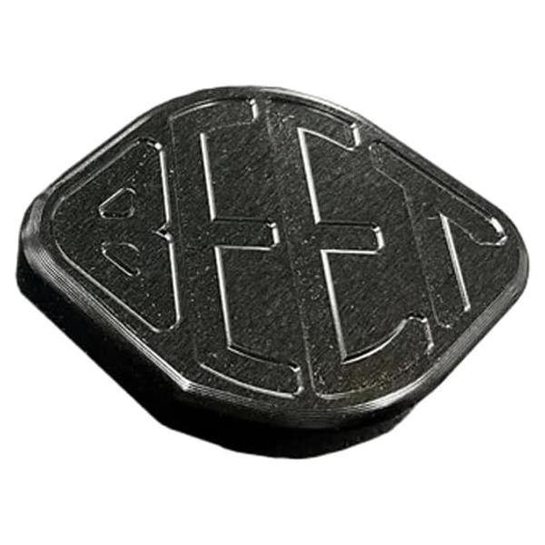 バイクパーツ 冷却 ラジエーター キャップ ビート BEETKawasaki用 ラジエーターキャップカバーラジエーターキャップをアップグレード『BEET』デザインをマシニングセンタによるアルミ削り出しで制作シルバー・ブラックの２色を設定※ ...