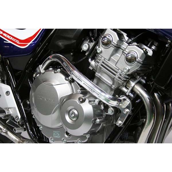 カスタム パーツ サブフレーム ACTIVE アクティブ商品概要バイクはバランスの乗り物です。例えば、ハイグリップタイヤを装着しただけでも車体の剛性バランスが崩れてしまうことがあります。そこで、バランスを取り戻すために他の部分でそれを補う工...