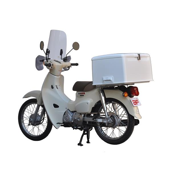 メーカー品番：AB-5W適合車種：汎用パイプキャリア、カブ、他カラー：ホワイト商品サイズ：幅675mm×奥510mm×高さ370〜515mm単位：1個セット内容/付属品：キャリーボックスのみ