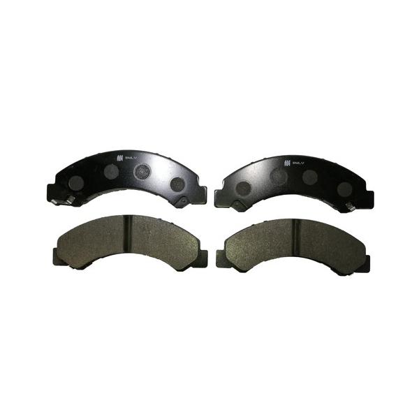 メーカー品番：D4060M-02適合車種：イスズ エルフ NKR82/NLR85商品サイズ：横幅206.3mm、高さ51.0mm、パッド厚20.0mm単位：1セット(4枚入)セット内容/付属品：4枚入