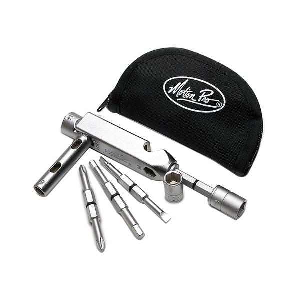 メーカー品番：YM08-0161単位：1セットセット内容/付属品：マイナスビット(大小)、プラスビット(#2 &amp; #3)、ヘックスビット(5mm &amp; 6mm)、ボディ(10mm, 12mm, 7/16”)、Lソケット(8mm...