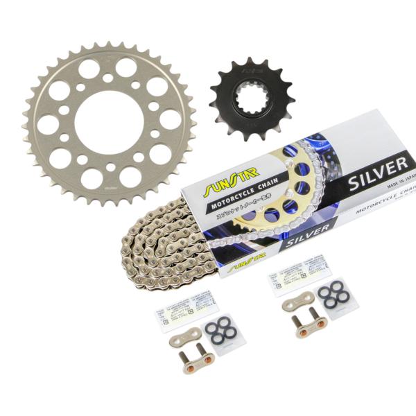 メーカー品番：KS44412適合車種：CB750[95-08]カラー：シルバータイプ：MT駆動系単位：1セット(3点入)セット内容/付属品：【セット内容】 フロント品番：410-15(15T) リア品番：RH-105-39(39T・ジュラル...