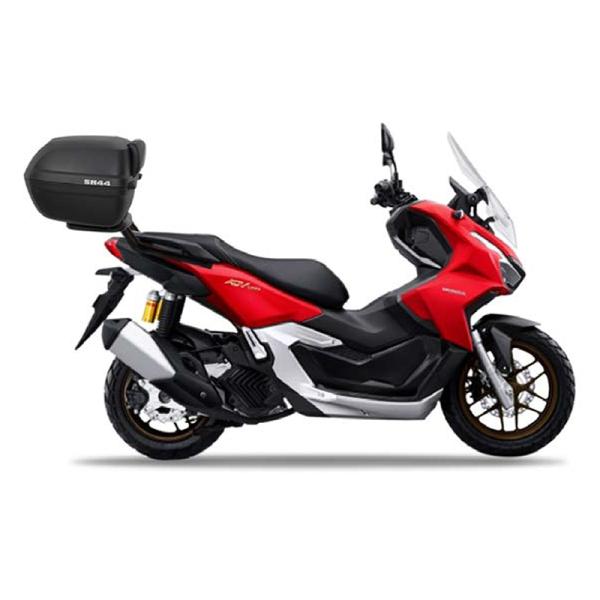 適合車種：ADV160[23-25]カラー：ブラックタイプ：トップケース用単位：1セットセット内容/付属品：トップケース品番：27587515 フィッティングキット品番：27807347 トップケース付属品：ベースプレート、取付用金具セット...