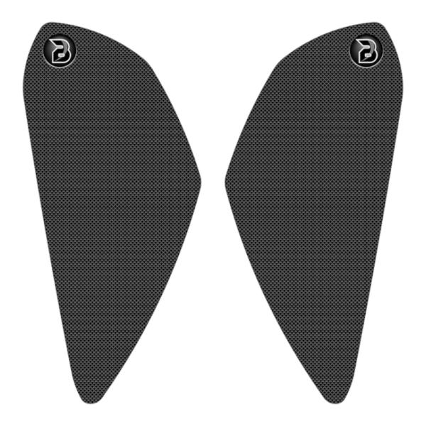 メーカー品番：PATB322適合車種：Ninja H2 SX[2018-]｜Ninja H2 SX SE[2018-]カラー：ブラックセット内容/付属品：取付キット付属 取り付けに便利なクリーニングクロス、脱脂用アルコールシート、気泡の混入...