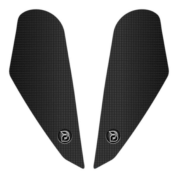 メーカー品番：PATG1023適合車種：Ninja 400[2018-]｜Z400[2018-]カラー：ブラックセット内容/付属品：取付キット付属 取り付けに便利なクリーニングクロス、脱脂用アルコールシート、気泡の混入を防ぎ、きれいに仕上げ...