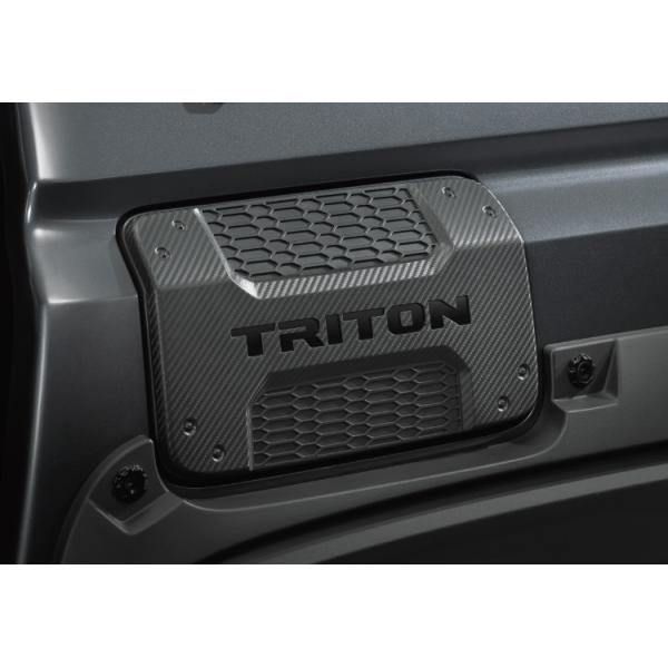 【適合車種】■車種名：三菱 TRITON トラトン■適合グレード：全グレード■適合年式：2024年2月〜【商品内容】■セット内容：海外 三菱純正 フューエルリッドカバー 1枚■カラー：ブラック【商品説明】■海外三菱純正フュールリッドカバー。...