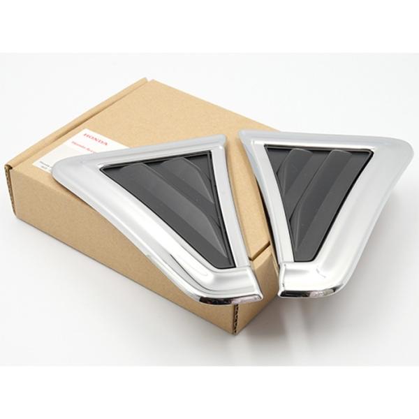 【適合車種】■車種名：ホンダ ヴェゼル HONDA VEZEL■適合グレード：ガソリン車・ハイブリッド車　全グレード■適合年式：2015年10月〜2021年3月モデル【商品内容】■セット内容：ホンダ 純正 VEZEL ヴェゼル フェンダーガ...