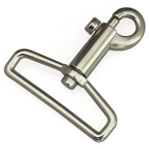 紐通しの部分が幅40mm対応になっているナスカンです。カバンやアクセサリー金具、雑貨製作にどうぞ！