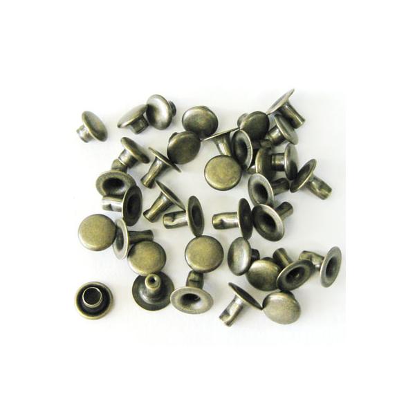 布や薄い革にお勧めの片面カシメです。カシメ足が、通常の小カシメのものよりも比較的短いため、取り付けるとカシメの頭が飛び出る、取り付ける対象が薄いものの場合にご検討ください。革や布の合計厚みが最大3.5mmまでの場合におすすめしています。カシ...