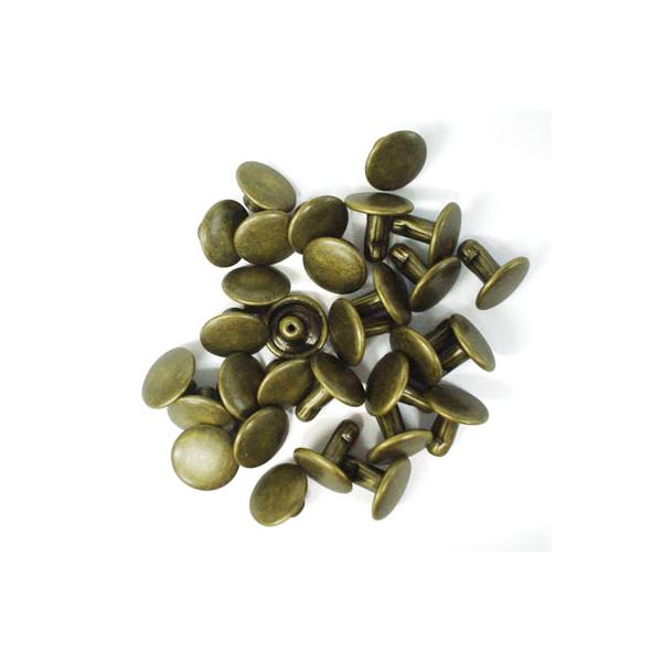 頭(メス)の直径9mm、足(オス)9mmの真鍮製の大カシメの足並です。真鍮製（ニッケルとアンティークは足のみ鉄製）。両面タイプ。足軸径3mm。革や布の厚みが厚み6mm程度のものにお使いください。7mm以上の場合は足長タイプをご検討ください。