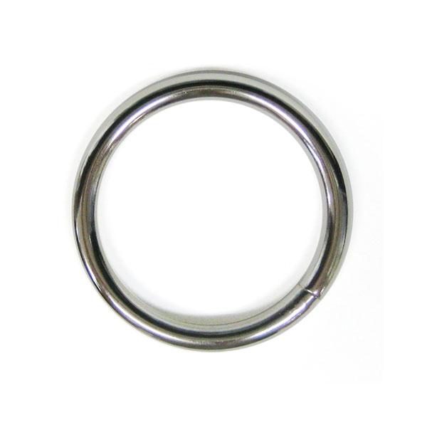 「丸カン5×40」は、リングの内径が約40mmの太い丸カン。本体の鉄線が約5mmという大変太い線材で作っていますので、相応の重みがあり、強度も高いのが特徴です。また線の端同士を先端溶接していますので、つなぎ目が目立ちません。鉄製の本体表面に...