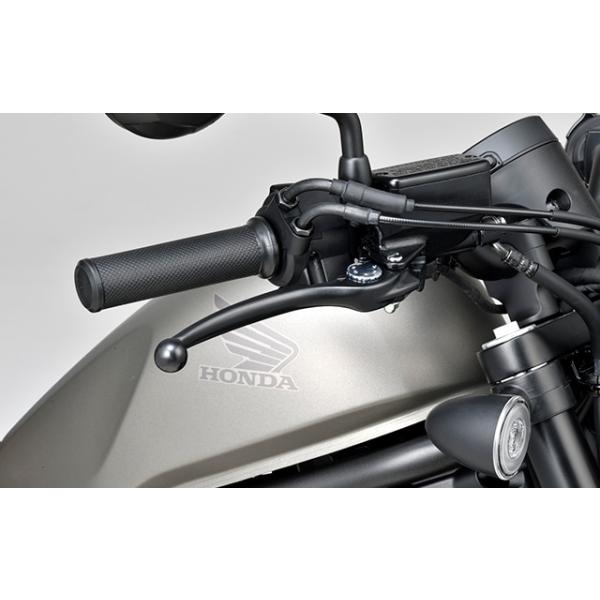 ブレーキレバーを手の大きさや好みに合わせて操作しやすい位置にアジャストできます。標準装着品に対し、遠くする方向に２段階、近づける方向に３段階の調整が可能です。 ◆適用号機2020YM Rebel 500 PC60-1200001〜2020Y...