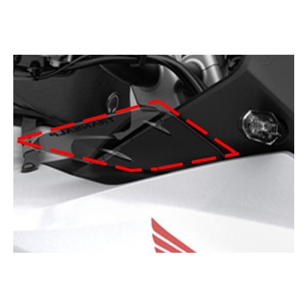 ◆適合車種XL750 TRANSALP（RD16-1000001〜）フロントサイドカバーに装着し、腰周りの走行風を和らげ、ツーリング時の快適性が向上。ハイスクリーンとの組合せにより、風防効果がさらに向上。強度、耐候性に優れた厚さ4.0mmの...