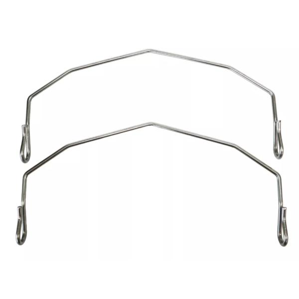 GORA OVENを焚き火などで使用する時に取付けできる着脱式のツルです。●外形寸法幅310×高さ150×太さ5mm （1本のサイズ）●重量94g x 2本●材質ステンレス関連製品GORA OVEN(ゴーラオーブン) ST-950D