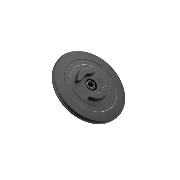 SPC+を更に使いやすくするMag-alignアダプター。中心のマウントの外側にマグネットリングを搭載。装着時にマグネットの磁力でフォンケースがマウントへ誘導されるのでカンタンに固定位置が分かります。・カラー：ブラック