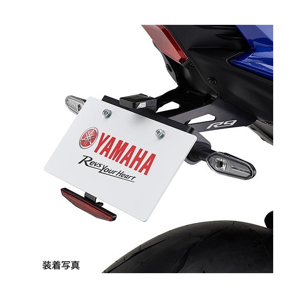 レーシーなリアデザインをより強調するスタイリッシュなフェンダーレスキット。テール周りの軽快感をより高めるためにステー部分を短くし、スタイリッシュなデザインを実現。さらに高級感のあるブラックアルマイト仕上げ。◆適合車種：YAMAHA YZF-...