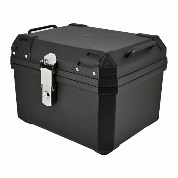 通勤からツーリングまで幅広く使用可能な、使い勝手の良い大容量45Lの軽量リアボックス。ヘルメットに加えて小物も収納可能で、大切な荷物を雨や埃から守ります。◆カラー：ブラック◆容量：45リットル◆材質：本体 PP / 角補強部分 ナイロン樹脂...
