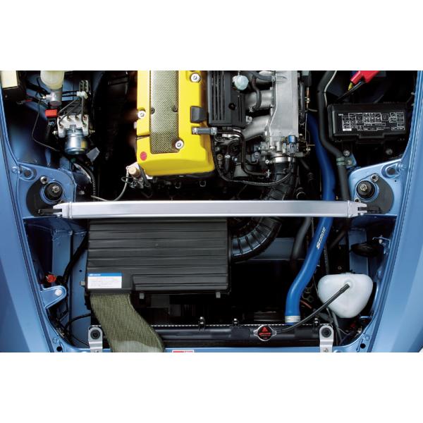 スプーンスポーツ SPOON SPORTS 商品名：STRUT TOWER BAR（FRONT） （ストラットタワーバー（フロント）） メーカー：ホンダ / HONDA車種：S2000適応型式：AP1-100エンジン型式：F20C販売単位：...