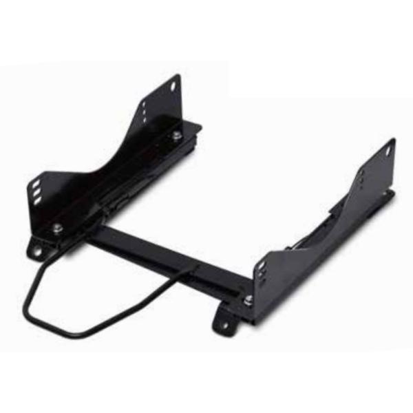 商品名：ブリッド Super Seat Rail LFメーカー：マツダ車種：ロードスター型式：ND5RC / ND5RE年式：2015/05〜駆動：適合詳細：取付位置：右側(運転席側)仕様：横止め専用／ローマックスシステム・フルバケットシー...