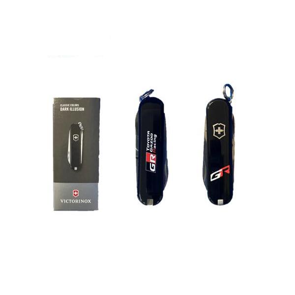 商品名：TOYOTA GAZOO Racing トヨタガズーレーシング TGR collection オフィシャルグッズ VICTORINOX×TGR クラシックSDサイズ：9mm×58mm×18mm 21gカラー：ブラック材質：ステンレス...