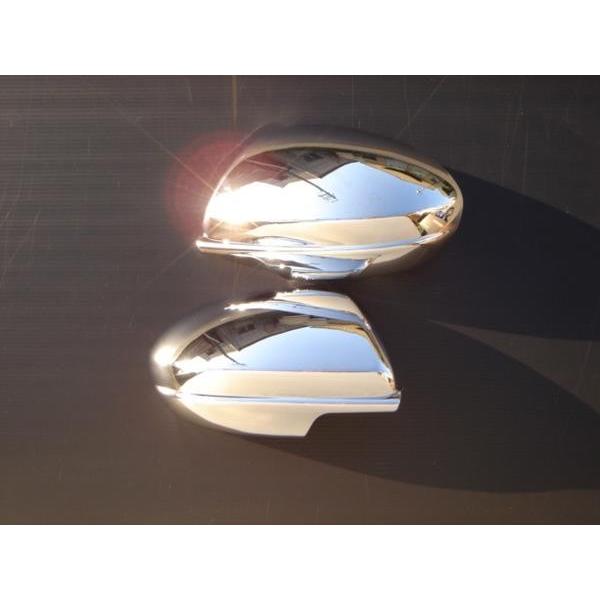 ★新品、未使用クロームメッキドアミラーになります。★適合年式：08ｙ〜★適合車種：デミオ　DE系★取り付け：付属しております両面テープでの接着になります。備考：マイナーチェンジや、グレード、仕様等によって記載されている年式でも装着が出来ない...