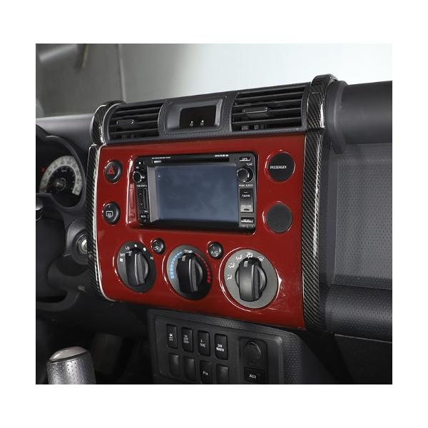 ＜＜商品説明＞＞　大人気！大好評！！ニューアイテム！！！トヨタFJクルーザー（2010(平成22)年12月〜2018(平成30)年1月）用　カーボンルックセンターパネルサイドカバーになります。新アイテムになります♪やはりカーボン柄が入るとス...