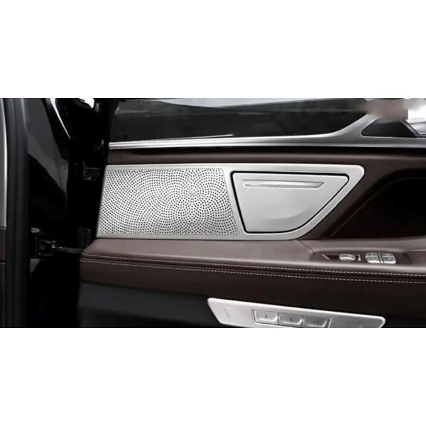 ＜＜商品説明＞＞　大人気！大好評！！ニューアイテム！！！BMW 　G11（2015(平成27)年10月〜2022(令和4)年7月）G12（2015(平成27)年10月〜2022(令和4)年7月）用サテンシルバードアスピーカーカバーになります...