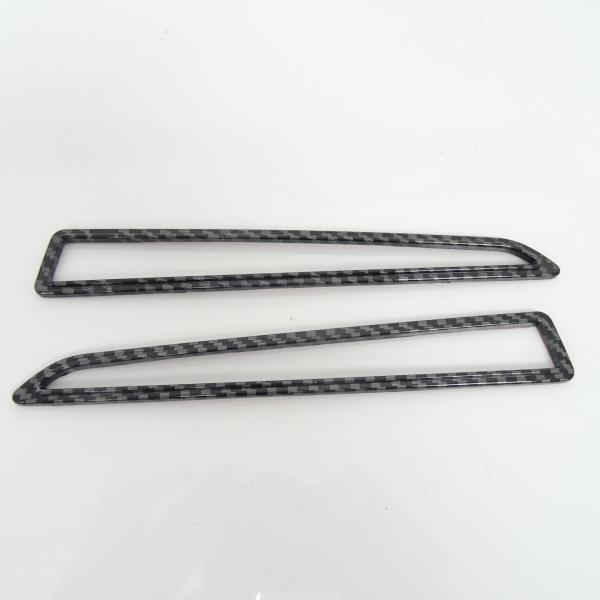 カーボンルックリフレクターリングセット になります。新アイテムです♪遂に完成しました♪やはりカーボン柄が入るとスポーティーさがすごくでますね♪これカーボン調ですが最近の転写の技術はすごいのでかなり本物に近い雰囲気を出してくれています♪買って...