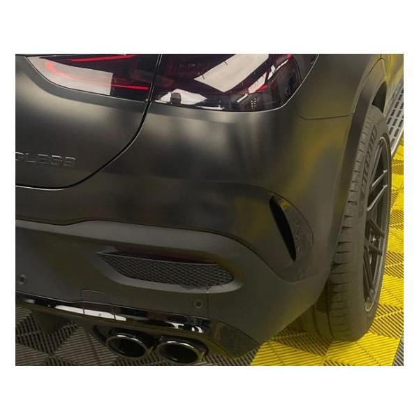 ＜＜商品説明＞＞　大人気！大好評！！ニューアイテム！！！メルセデスベンツGLEクラスC167/クーペ（2020(令和2)年6月〜）用カーボンルックリアバンパーダクトカバー（AMGバンパー対応）になります。新アイテムになります♪やはりカーボン...