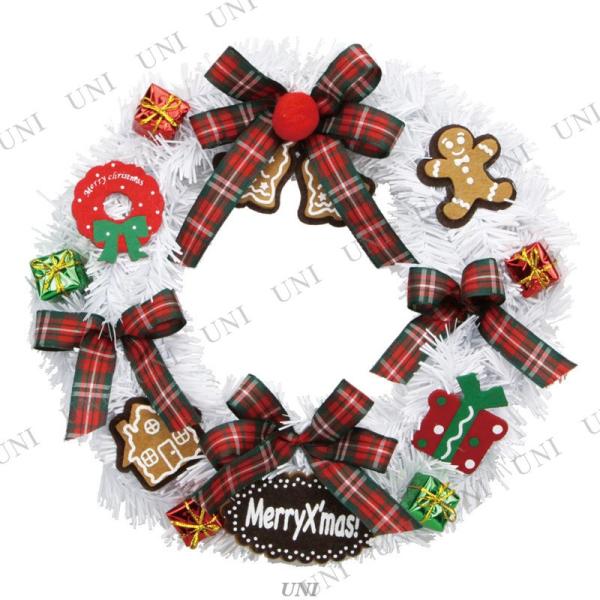 スイーツモチーフのオーナメントがかわいいホワイトリースです。チェック柄リボンに、クッキーをイメージしたオーナメント、ギフトボックスなどで飾られています。ドアや壁に飾るだけで一気にクリスマスムードに♪【キーワード】KEY17xmデコレーション...