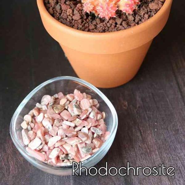 インカローズ　小粒 さざれ石 50g オルゴナイト インテリア 【注意】クリックポストをご選択の場合、梱包資材を合わせて１kgまでとなっております。規定重量を越えますと、送料が変更となりますので、ご了承下さいませ。※天然石個々の個性をお楽し...