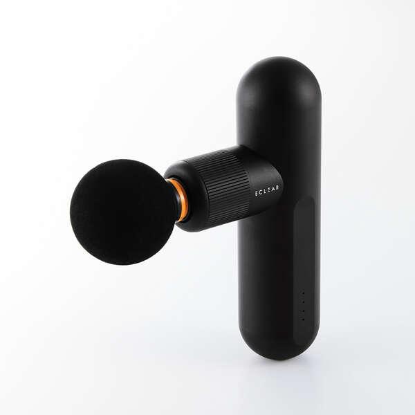 日々変わる体のコンディションへ、もっと心地よいセルフケアを。約500gの本体重量が手に持ったときの安定感を生み、程よい重量感と強い刺激で狙った箇所を正確にケアできる、エクリア リフレッシュガン-ヘビーモデル-です。押し当てる強さによって自動...