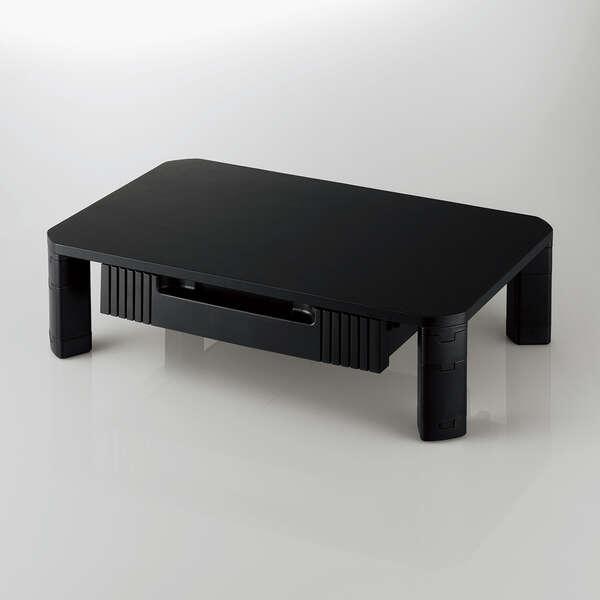 モニターの高さを上げ、目線を上げることでパソコン作業時の姿勢を改善することができるモニタースタンドです。脚パーツを組み合わせて3段階に高さ調節が可能。A4サイズの紙などが入る引き出し付きで、デスク上の整理にも便利です。