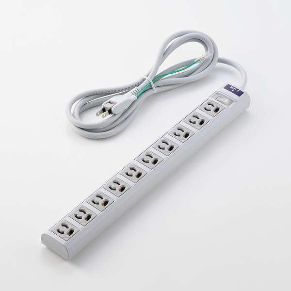 プロジェクターやモニターなどの3ピンプラグ機器を、アダプターなしで接続できる3ピンプラグ対応タップです。抜け止め機能付きの差込口を10口備え、設置に便利な仮固定用マグネット、狭い場所でも配線しやすい2ピンのスイングプラグ、点灯式一括スイッチ...