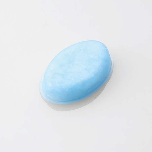 貼るだけで冷却!BIGサイズで効果時間1.5倍!スマートフォンの熱上昇を防ぎ、繰り返し使えるPCM素材の冷却パッドです。ゲームや動画視聴、撮影、急速充電時に発生しやすい発熱による、スマートフォンの動作不良を防ぎます。28℃以下で自然凍結する...