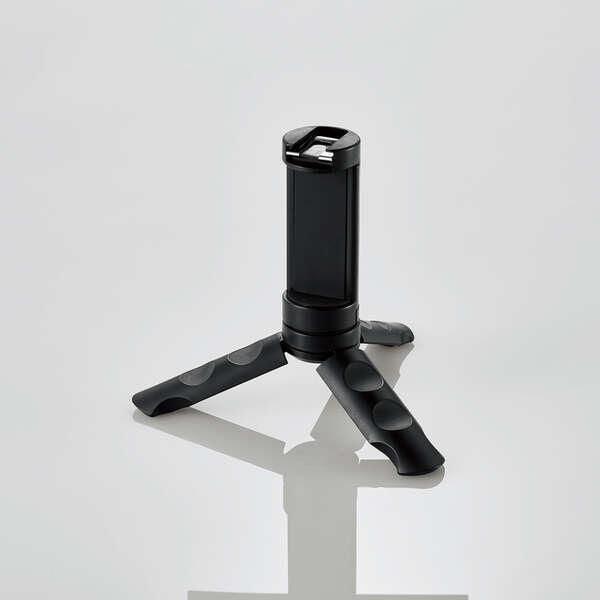 卓上での撮影におすすめ。ポケットにも入る超小型・軽量設計で持ち運びがしやすい、コンパクトな2Wayタイプの三脚&amp;自撮り棒です。