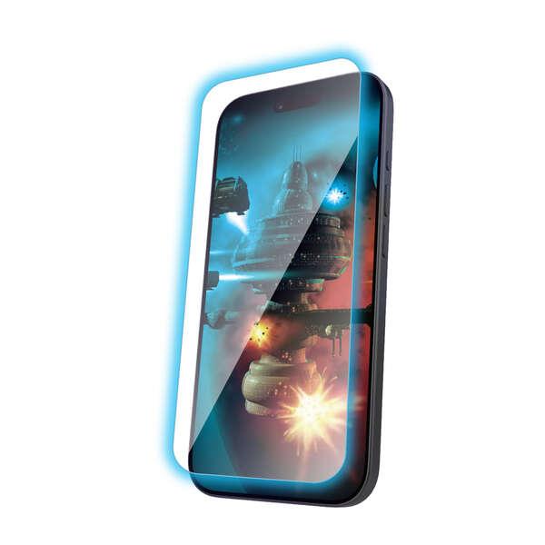 スーパーAR加工により透過率をアップ。動画視聴の際などに光の映り込みに邪魔されずに視聴することができる、ブルーライトカットタイプの画面保護ガラスフィルムです。端末に被せて、テープを引くだけ、ぴったり位置合わせできる超簡単貼り付けツール付きです。