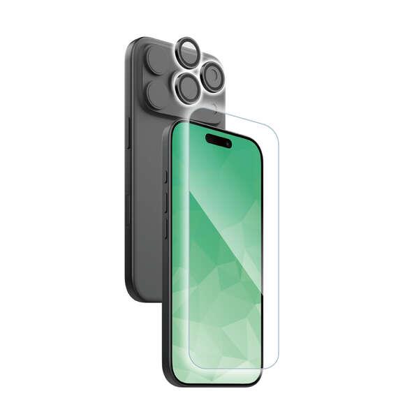 ガラス特有のなめらかな指滑りを実現する高透明タイプの画面保護ガラスフィルムとカメラレンズ保護ガラスフィルムとのセットです。ぴったり位置合わせできる貼り付けツール付きです。