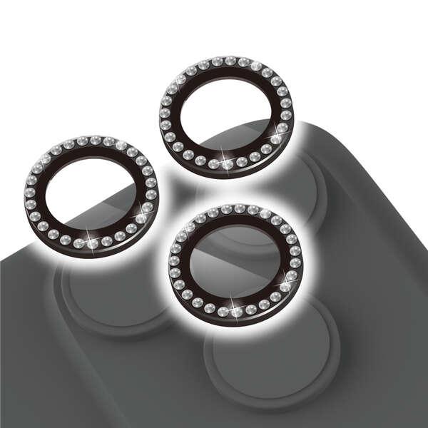 端末のカメラレンズを傷や汚れから守るリアルガラスを採用し、周囲にラインストーンで装飾したカメラレンズ保護ガラスフィルムです。