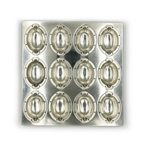 ●生産国:日本●人気のレモン型です。焼き上がりがコロッとしていて、見た目も可愛くボリュームがあり満足のいくレモン型ケーキが作れます。1回で12個焼ける嬉しい1枚となっています。●丁寧な製法により出来る堀が深いデザインは、焼き上がり後にしっか...