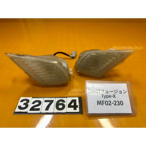 【送料無料!!】[AAQ 32764]ホンダ HONDA フュージョン MF02-230 フロントウインカー 左右 割れ・削れの様な個所あり