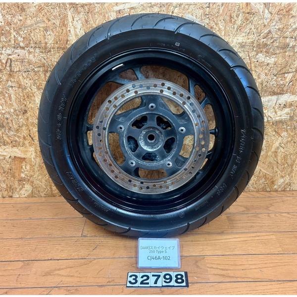 【送料無料!!】[AAR 32798]スズキ SUZUKI スカイウェイブ250 CJ46A-102 フロントホイール