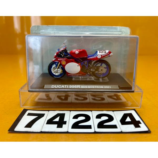【送料無料!!】74224 開封品 デアゴスティーニ　チャンピオンバイクコレクション 1:24 DUCATI 996R BEN BOSTROM 2001