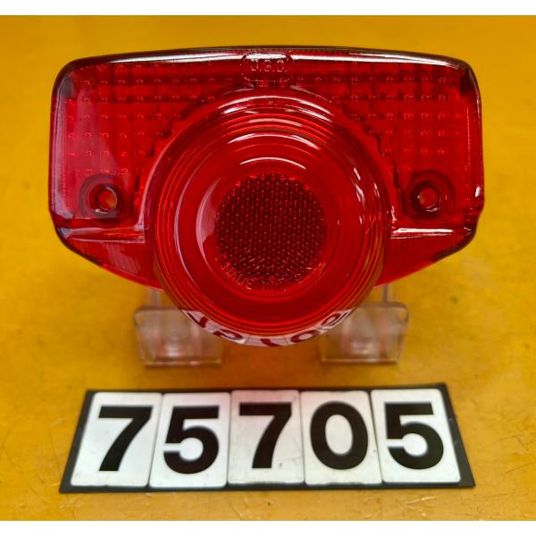 【送料無料!!】75705 新品 HONDA ホンダ テールレンズカブ C70 C90デラックスCD125 リフレクター