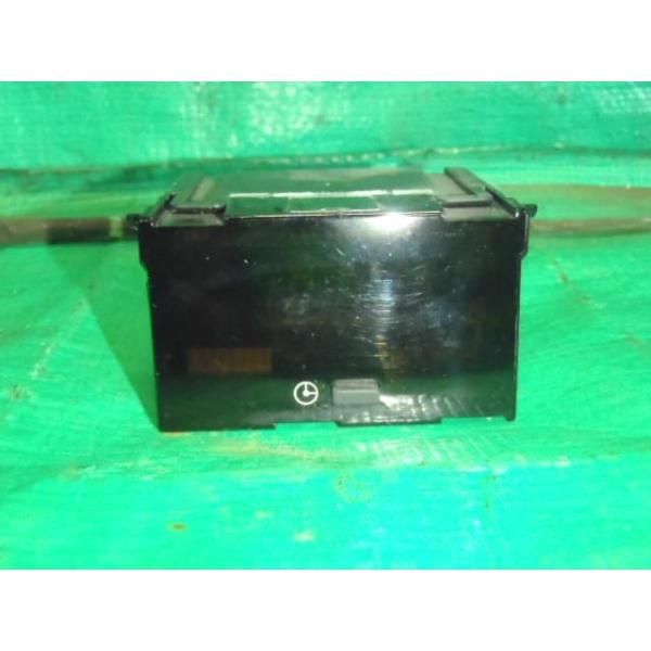 **** 商品説明を必ずご確認ください ****部品管理番号：000013051768050部品メーカー：JECOメーカー純正品番：83910-30600部品名：時計部品区分：リサイクル品車名：クラウン車両タイプ名：4ドアセダン通称型式：G...