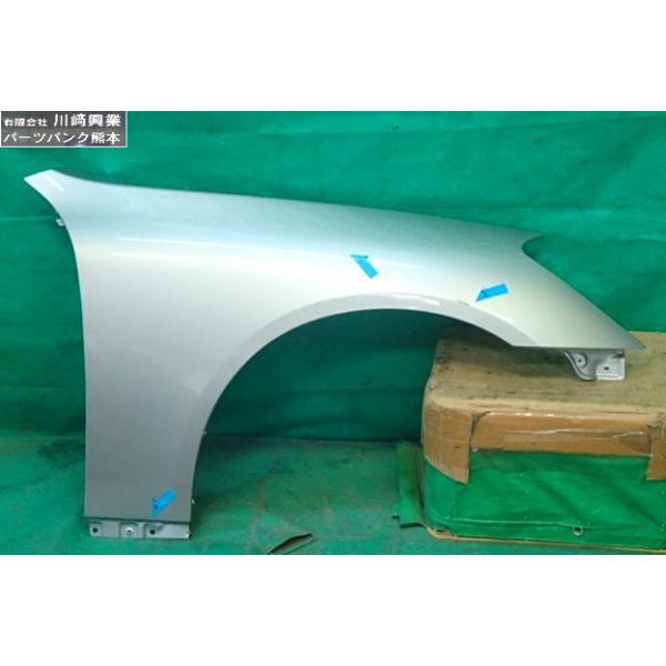 **** 商品説明を必ずご確認ください ****部品管理番号：000016071110600メーカー純正品番：63100-AL530部品名：右Fフェンダー部品区分：リサイクル品部品カラー：ダイヤモンドシルバー(M)部品情報：DR/M, MO...