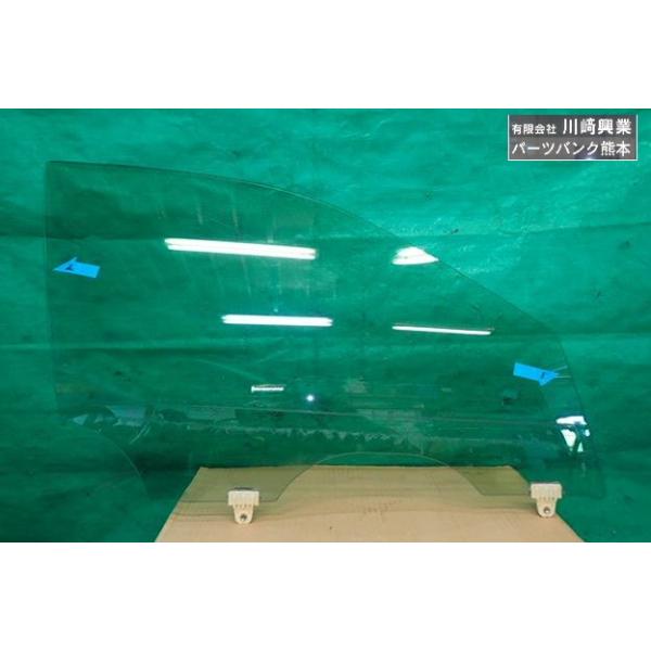 **** 商品説明を必ずご確認ください ****部品管理番号：000016071113130部品メーカー：アサヒメーカー純正品番：80300-AL500部品名：右Fドアガラス部品メーカー品番：M2H4部品区分：リサイクル品部品カラー：グリー...