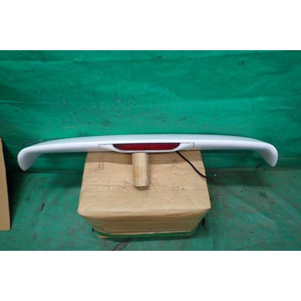 **** 商品説明を必ずご確認ください ****部品管理番号：000017040115400メーカー純正品番：74910-SAP-003ZC部品名：Rスポイラー部品区分：リサイクル品車名：ライフダンク車両タイプ名：5ドアハッチバック通称型式...